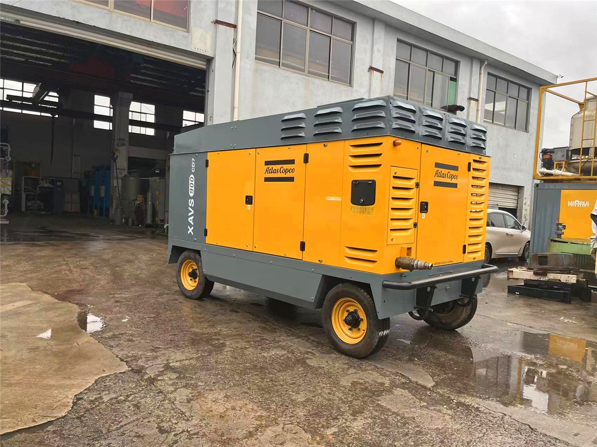 Used Atlas Copco XAVS900 Diesel Air Compressor |Pressure 14 Sbarra